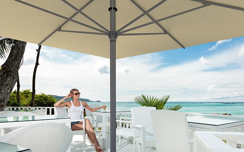 Grote parasol nodig? Solero® Basto horecaparasol | 4x4 of 5x5
